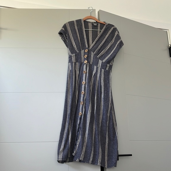 Angie | Dresses | Angie Midi Dress | Poshmark